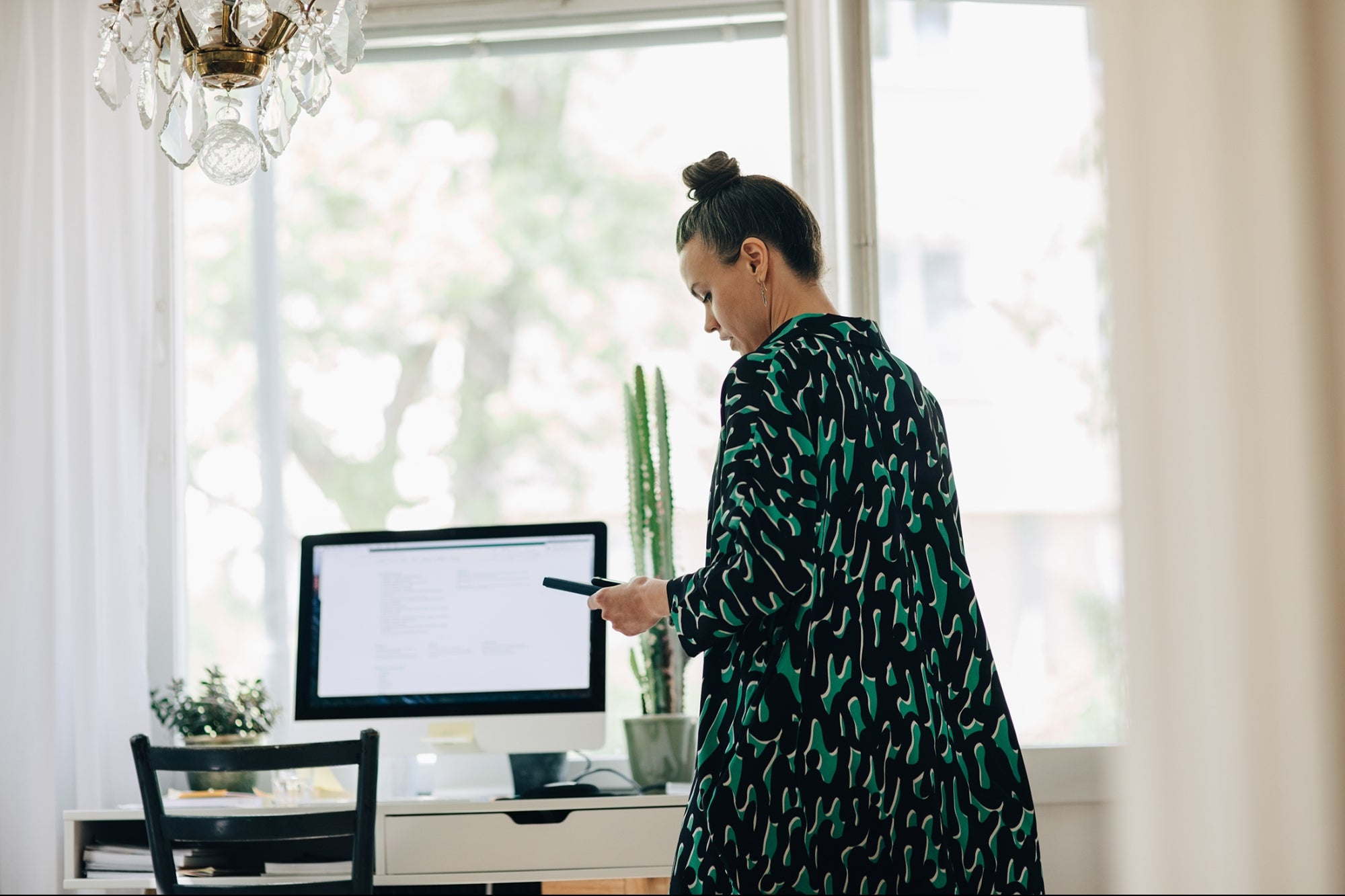Working Remotely: Tips to Make Employees Feel Part of the Team - InfiniGEEK