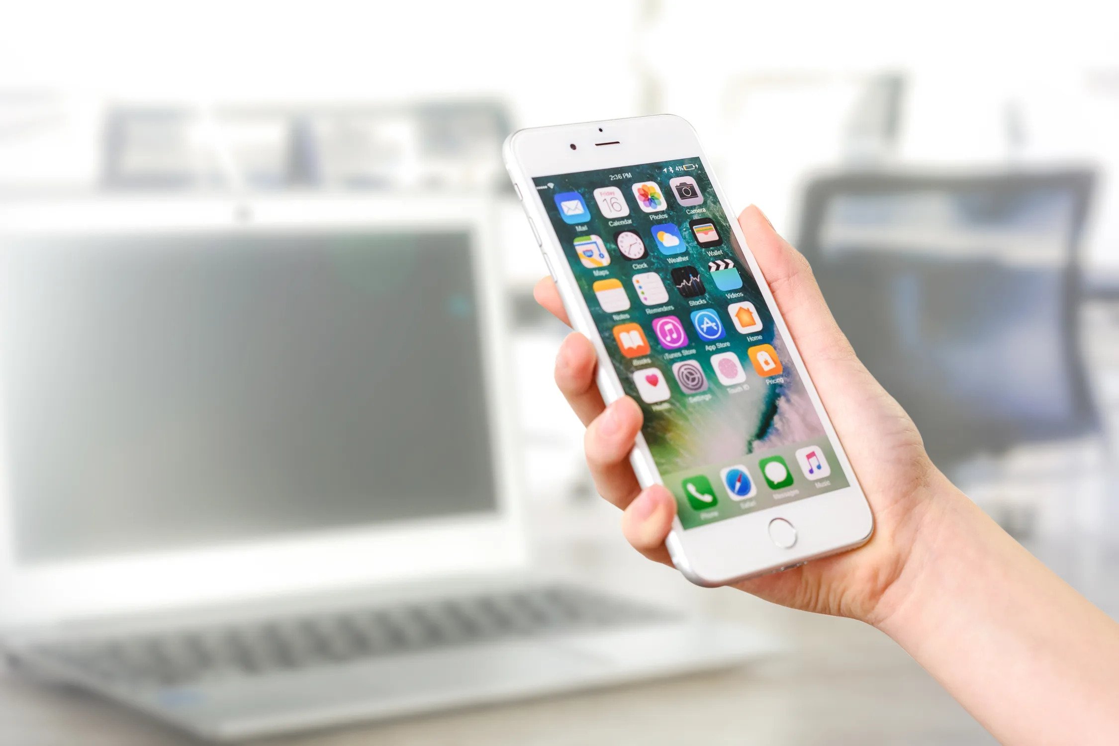 Some Things Every iPhone User Should Know About - InfiniGEEK