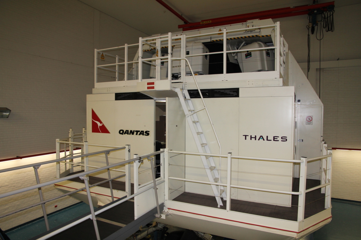 Are Flight Simulators The Ultimate Geek Experience? - InfiniGEEK